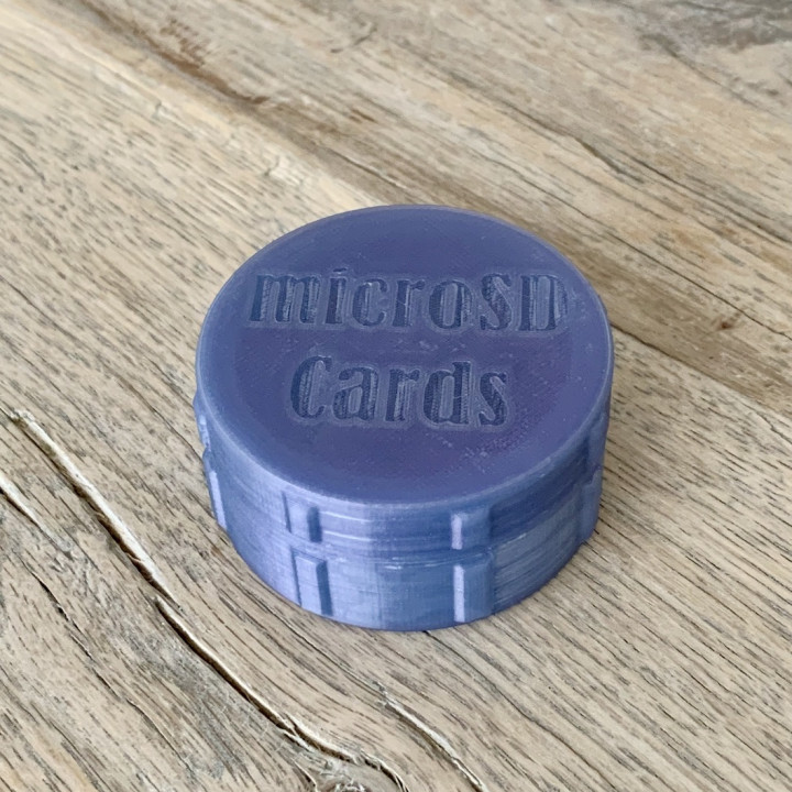 3D Printable MicroSD Card Holder v2 by Markus Purtz
