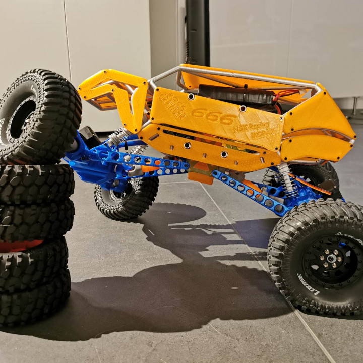 3D Printable Rock Crawler by orjan danielsson