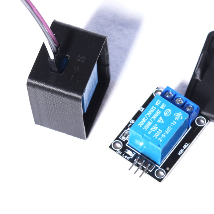 3D Printable Box for Power Relay Module Board by Lebois