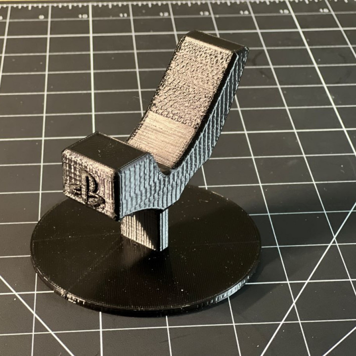 3D Printable PS5 dualsense controller stand by Qi