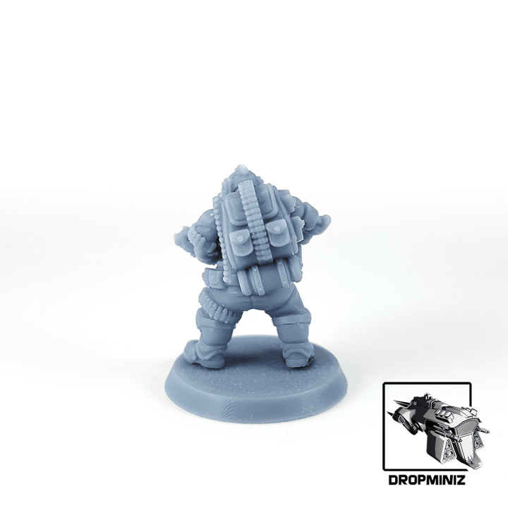 3D Printable Sci-Fi Dwarf Commandos by DropMiniz