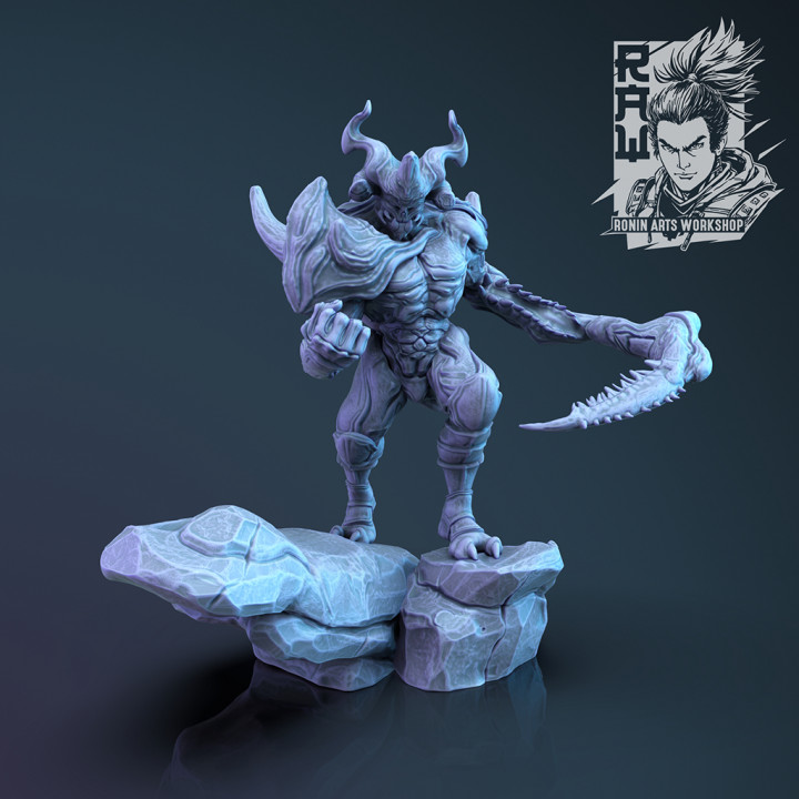 3D Printable Apex Predator Marosh - Insectoid Monster by Ronin Arts ...
