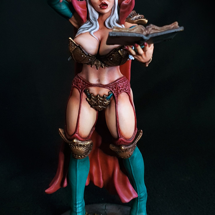 3D Printable Dungeon Mistress {COMMERCIAL} by DDF Models and Miniatures