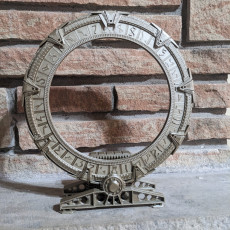 3D Printable Stargate - working clock by Tomasz