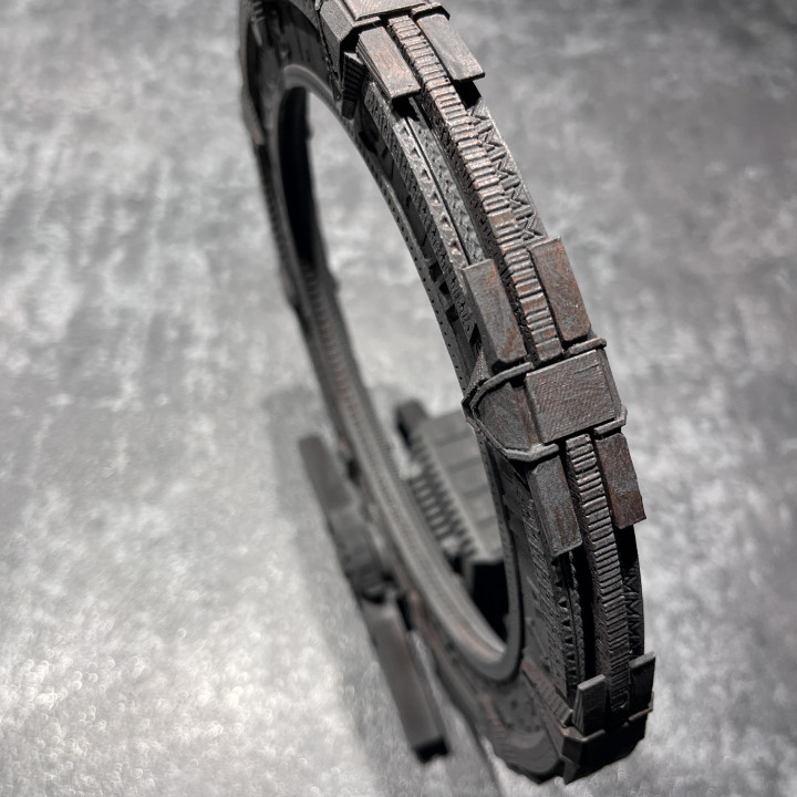 3D Printable Stargate - working clock by Tomasz