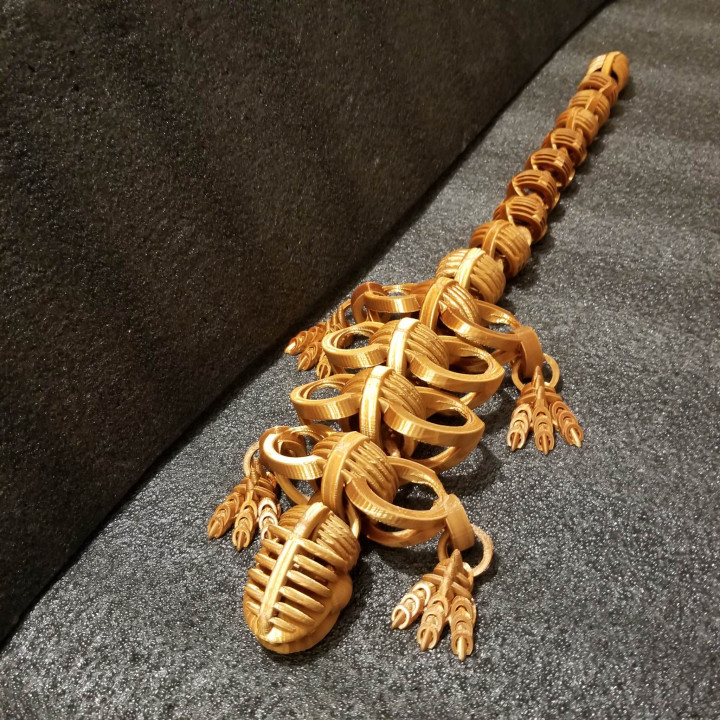 3D Printable Armadillo Dragon Lizard by Shakaworld3D