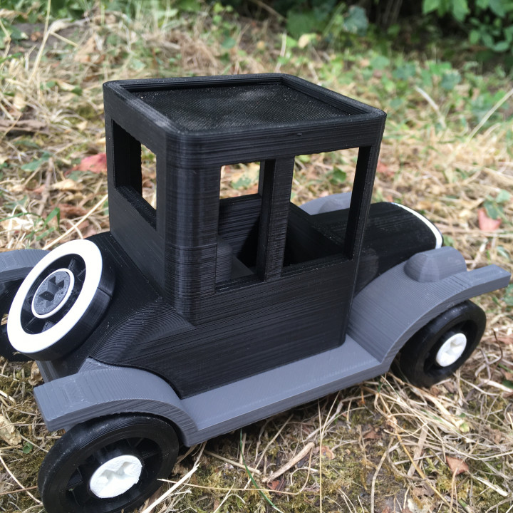 3D Printable Retro Build-a-Car by Balázs Baján