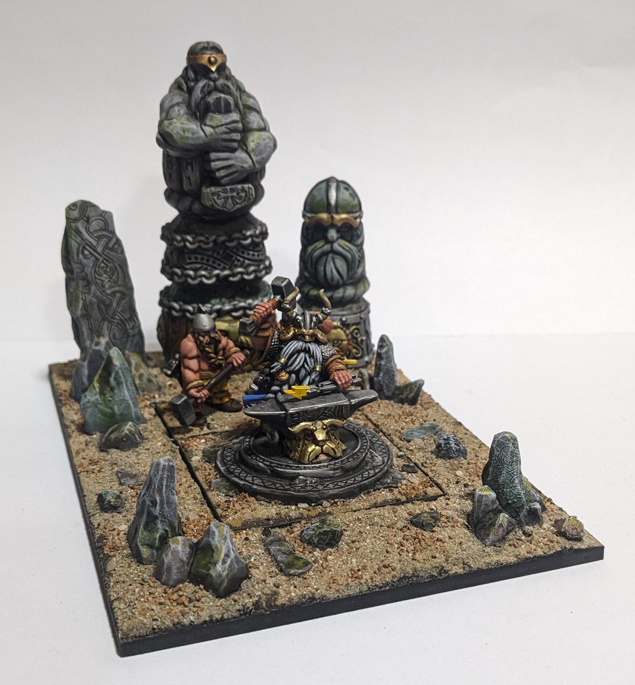 3D Printable Ancient Dwarf Forge and Great Dwarf Runemaster - Highlands ...