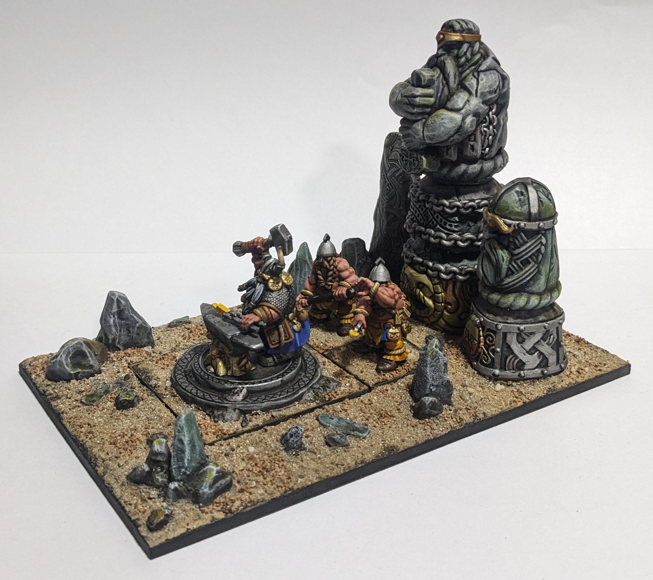 3D Printable Ancient Dwarf Forge and Great Dwarf Runemaster - Highlands ...