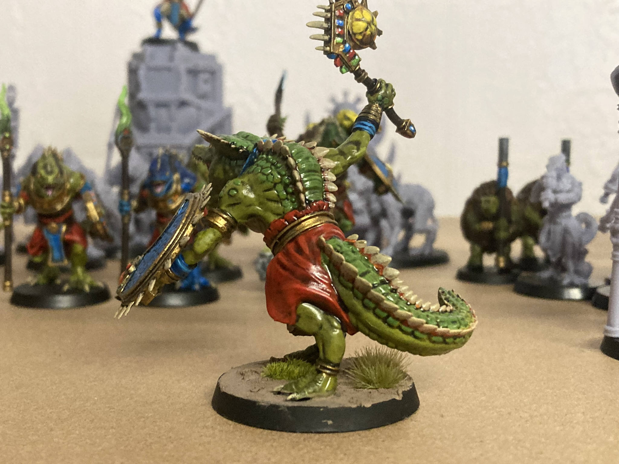 3D Printable Lizardmen - Crocodactus Sunscale Hero by Savage Saurian ...