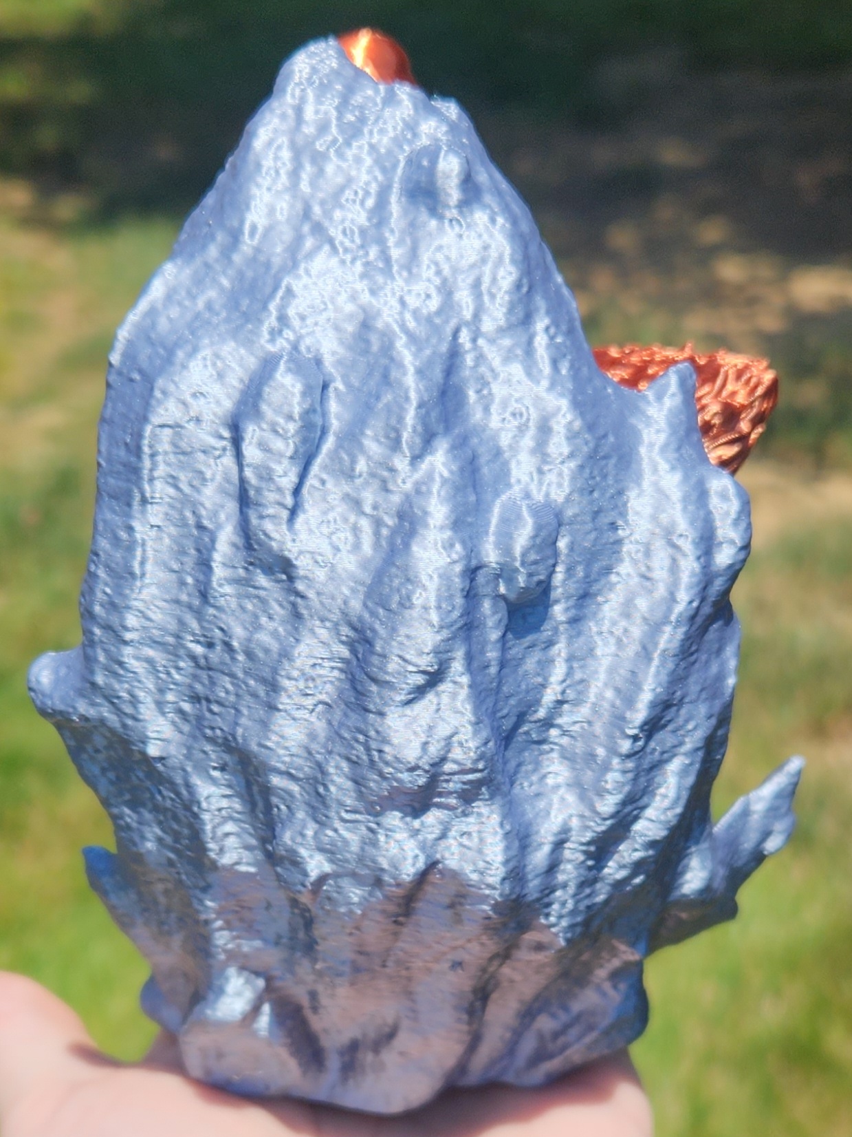 3D Printable Howling Wolf - Rock & Wood by BODY3D