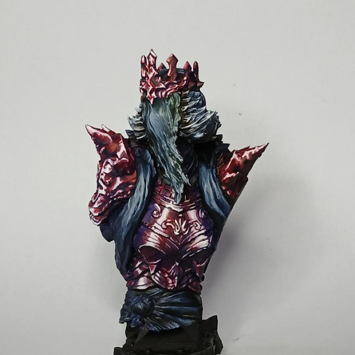 3D Print of Bust - The Faceless Queen by HappyHarry01