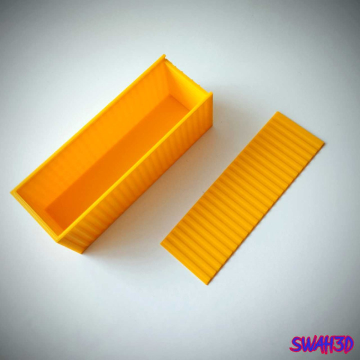 3D Printable SHIPPING CONTAINER by Petr