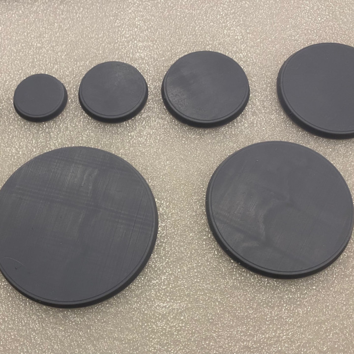 3D Printable Standard Round bases 20mm to 100mm by Immortalizing Miniprints