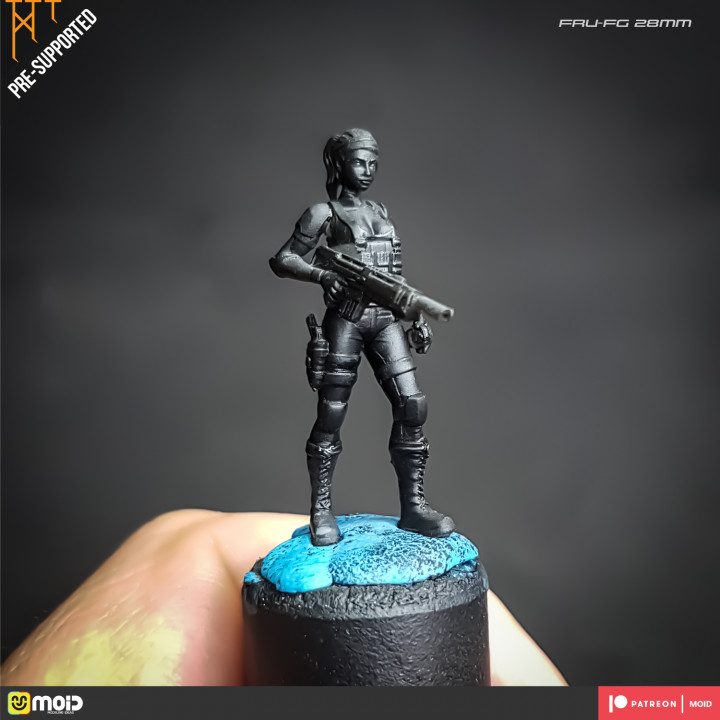 3D Printable Female Mercenary by Moid