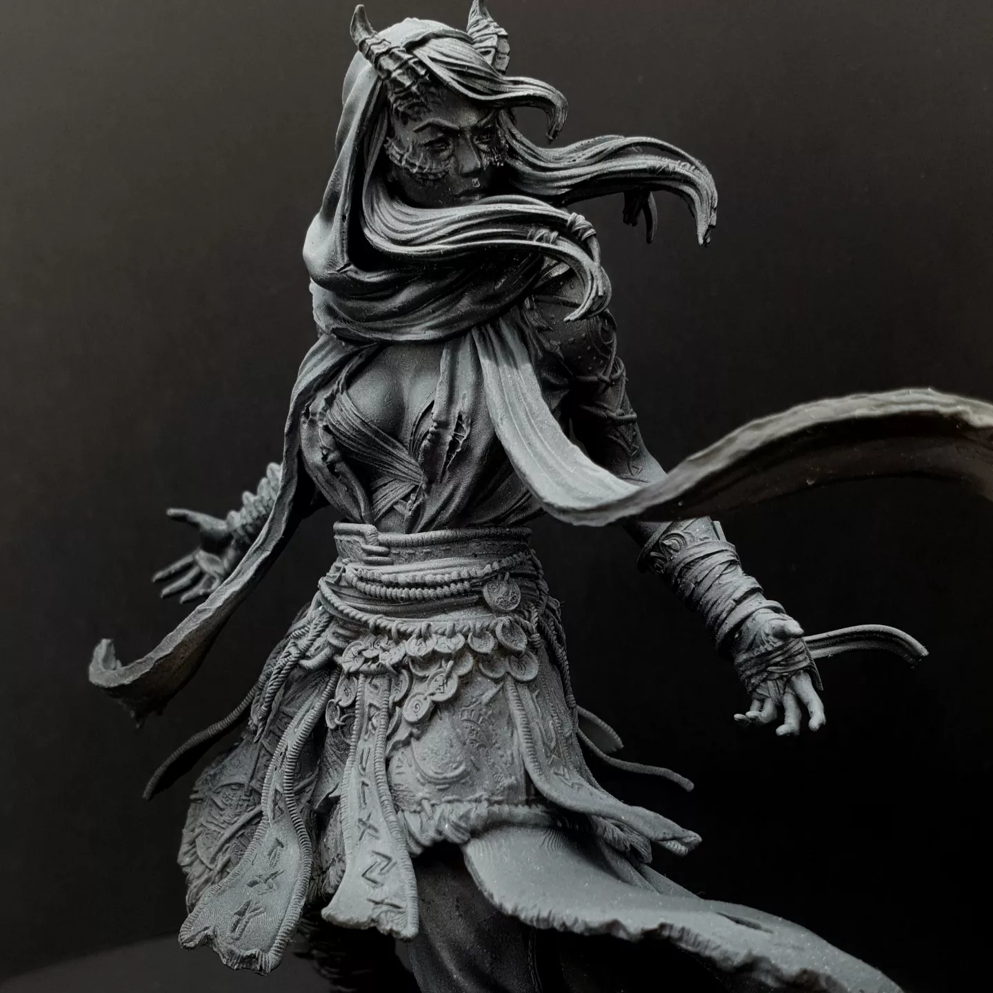 3D Printable Rowena The Wild Sorceress [presupported] by Nerikson