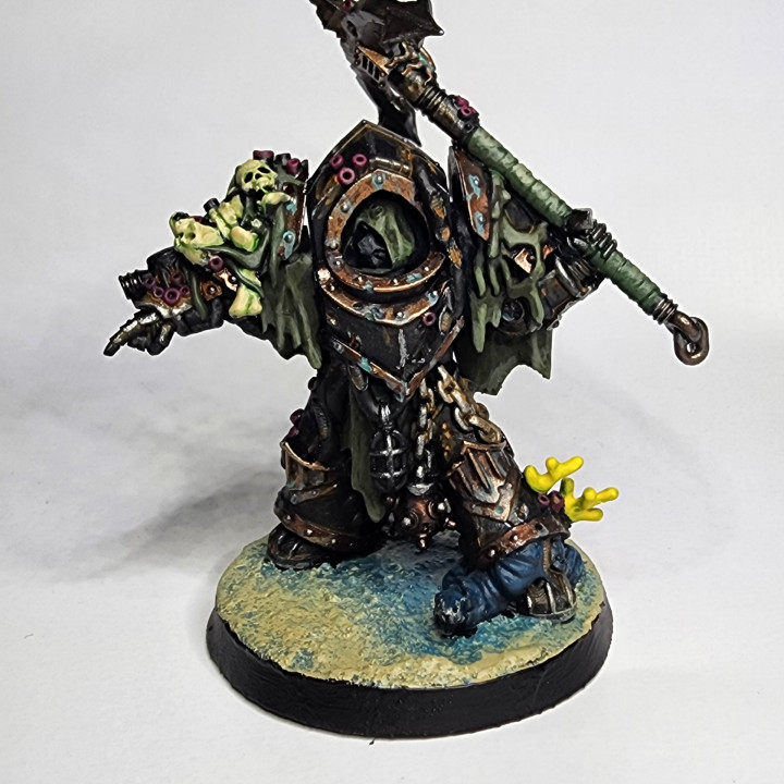 3D Print of Deep shroud, guard of Mthulus (pre-supported) by RocketDad