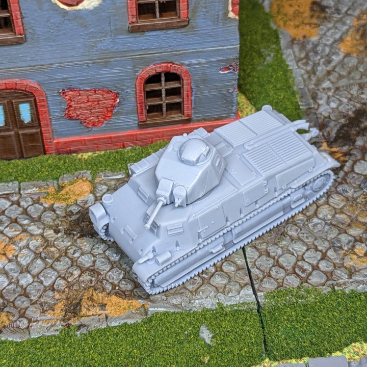3D Printable Cavalry Tank Somua S-35 (France, WW2) by Wargame3d