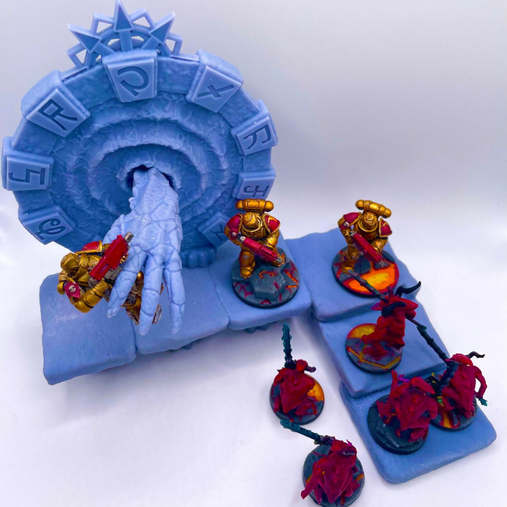 3D Printable Happy Place Portal Set by Custom Miniature Maker