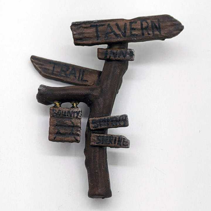 3D Printable Crossroads Sign by Custom Miniature Maker