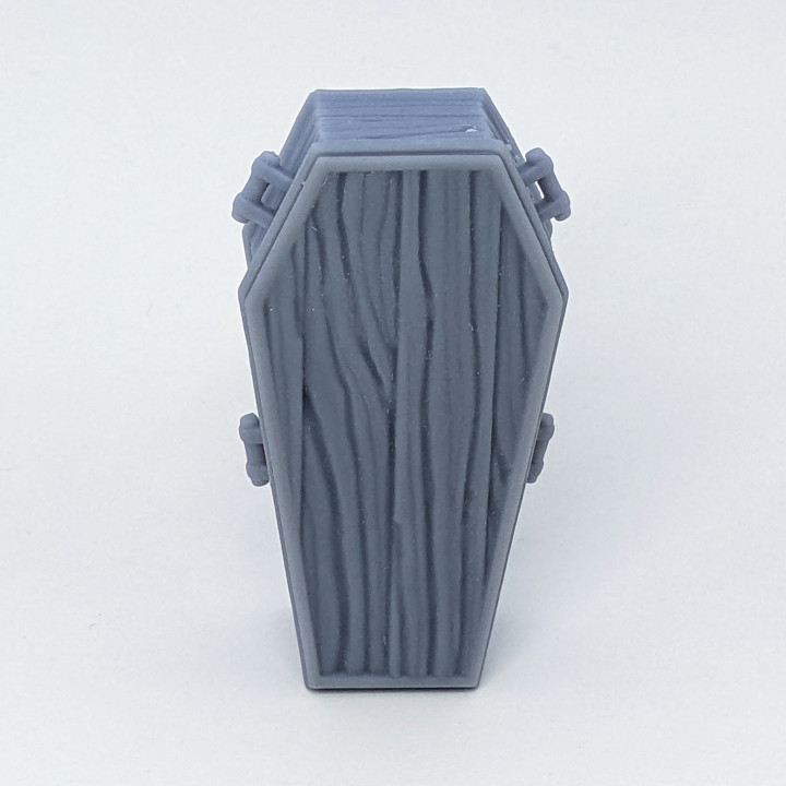 3D Printable Crude Coffin by Custom Miniature Maker