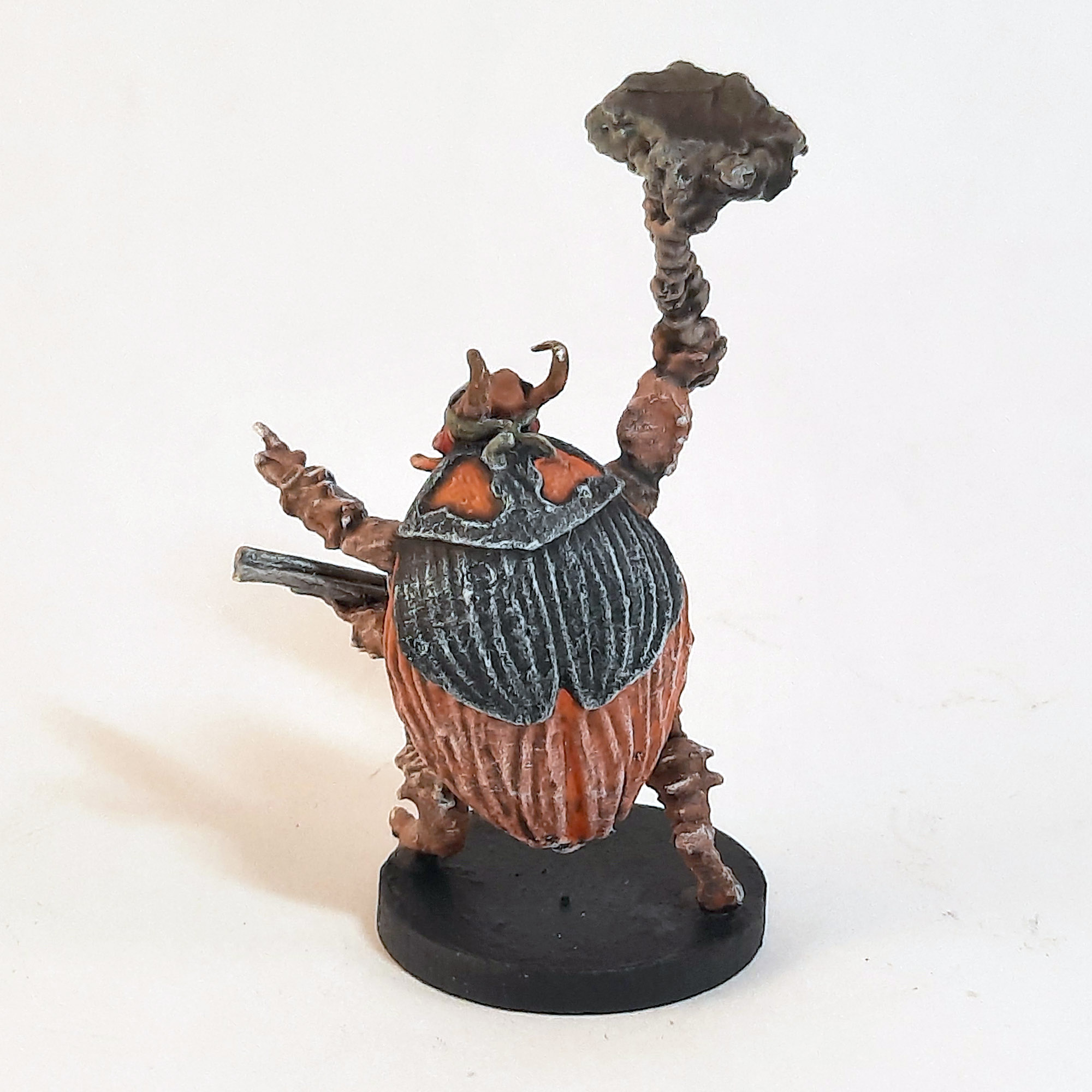 3D Printable Croachlings "C'Roach Commander", cockroach warlord by Dark-Platypus Studio