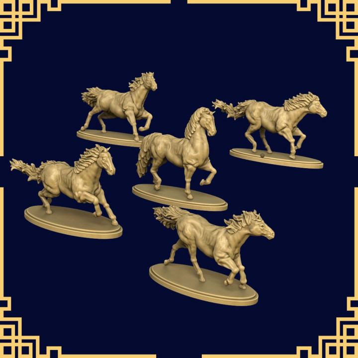 3D Printable Free Horses by MiniaturesCraze