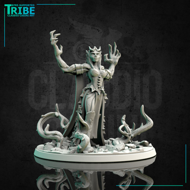 3D Printable (L 0018) Driad queen with vegetal power (Large) by Claudio ...