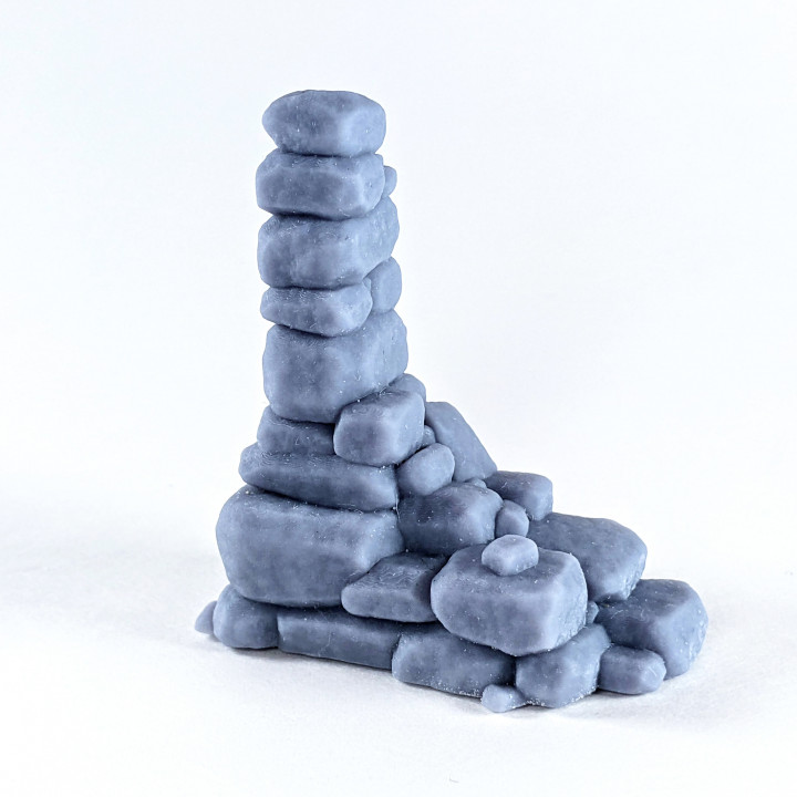 3D Printable Stone Wall Ruins by Custom Miniature Maker