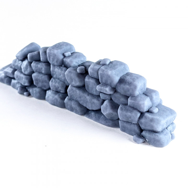 3D Printable Stone Wall Ruins by Custom Miniature Maker