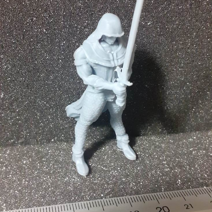 3D Printable Cultist - Creepy Swordsmaster by Black Anvil Miniatures