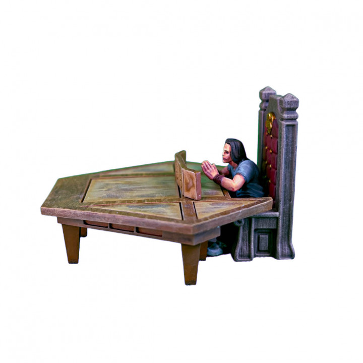 3D Printable Great Dungeon Master (SITTING FOLKS) by Tiny Furniture