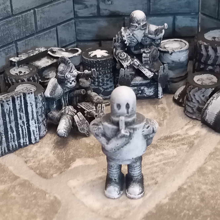 3D Print of Robot with Knife by ForTheGoldenEgg