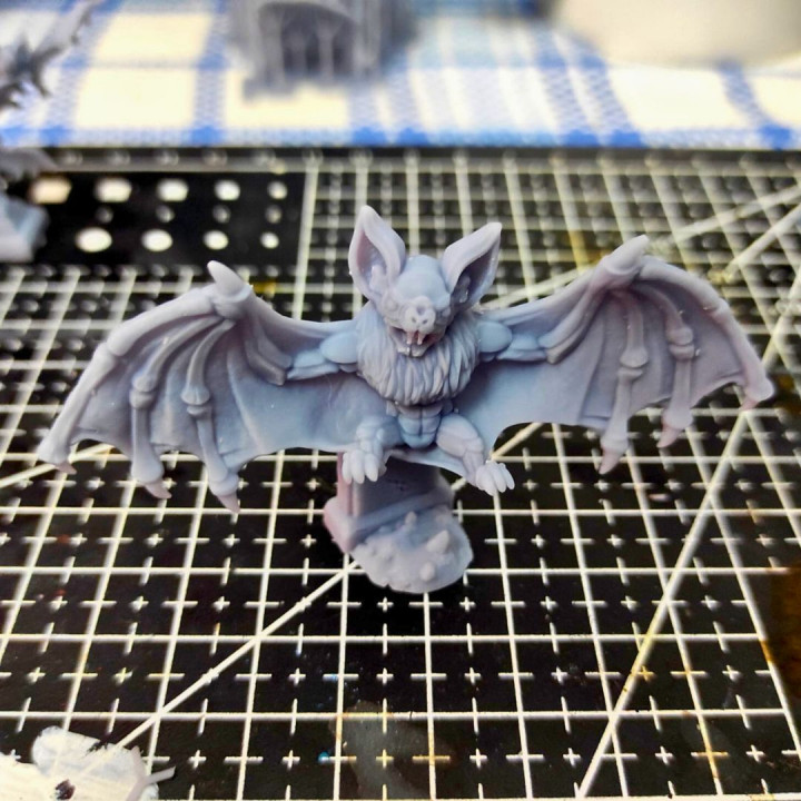 3D Printable Tons of Skeletons: Giant Bats by Apache-Studio