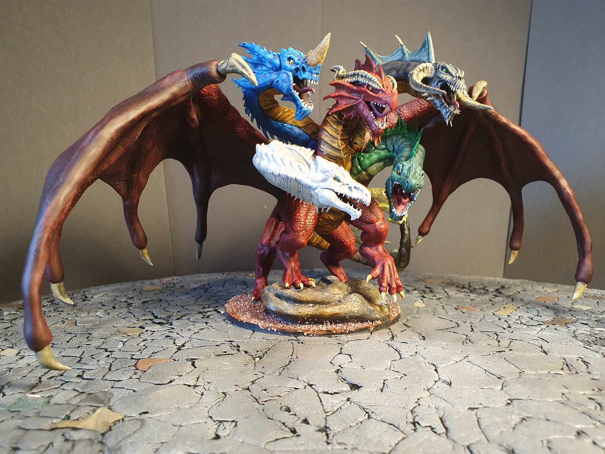 3D Printable Dragon Queen Tiamat / Legendary Chromatic Drake / 5 Headed ...