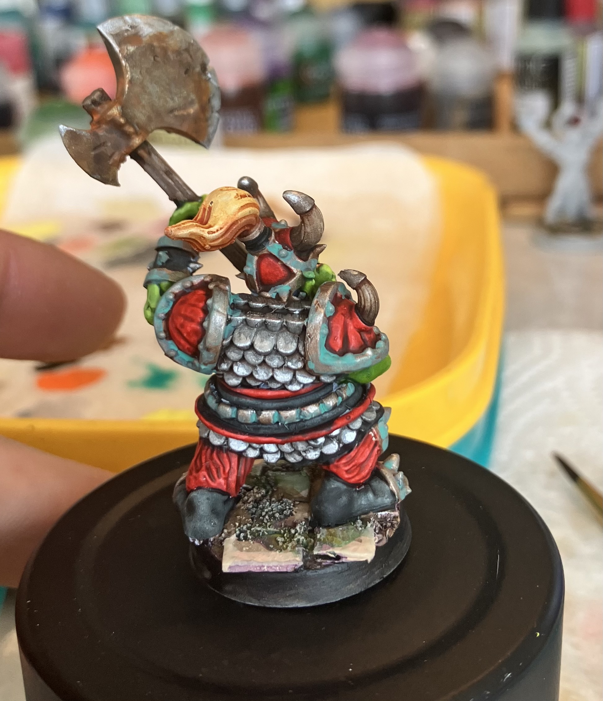 3D Printable FREE STL! Orc with Great Weapon PRESUPPORTED by Old Realm ...