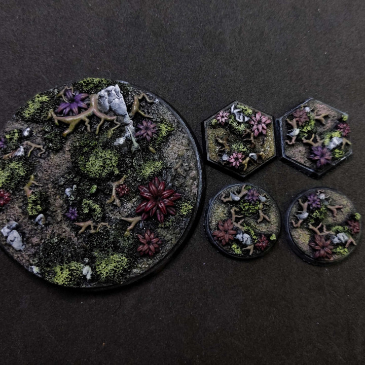 3D Printable Aztec Bases by Golden Thief Studio