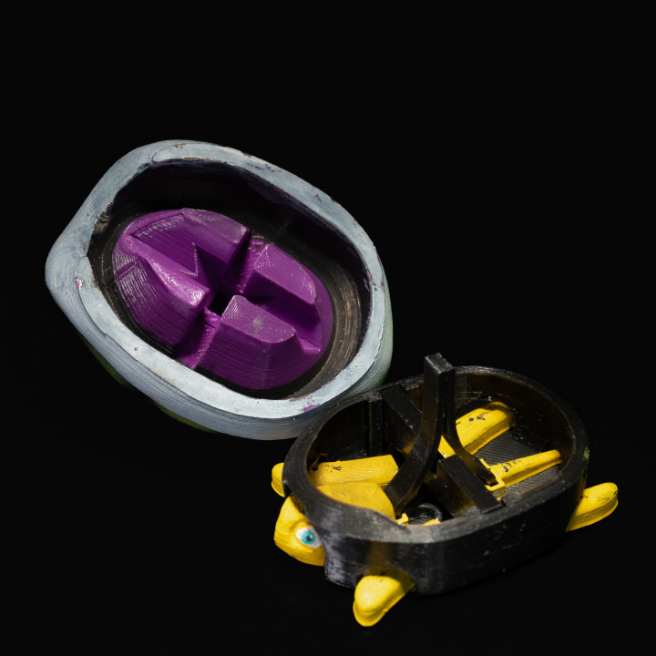 3D Printable Retractable Sleepy Turtle by Stlflix