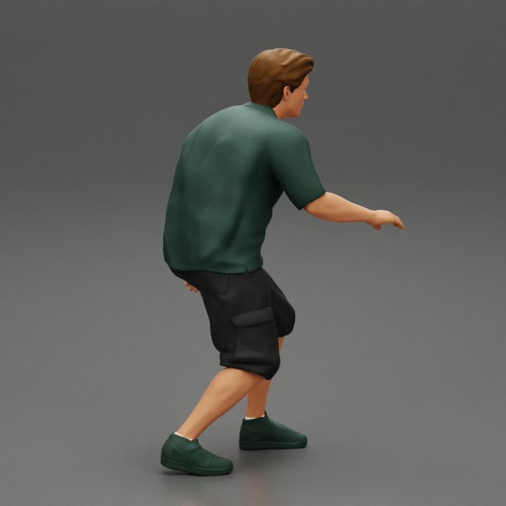3D Printable Man bent over while walking by 3DGeschaft Miniatures Figures