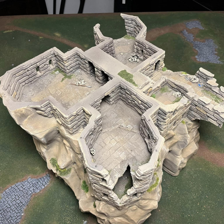 3D Print of Ruined Old Castle - Tabletop Terrain - 28 MM by dehelmsman