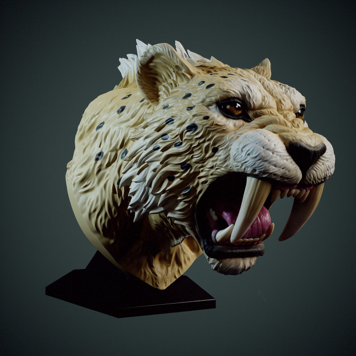 3D Printable Smilodon Head by Art of V