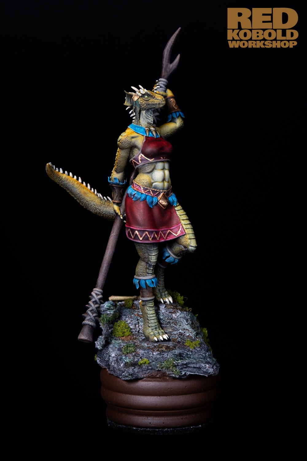 3D Printable Lizardfolk female warrior V5 32mm FREE by White Werewolf ...