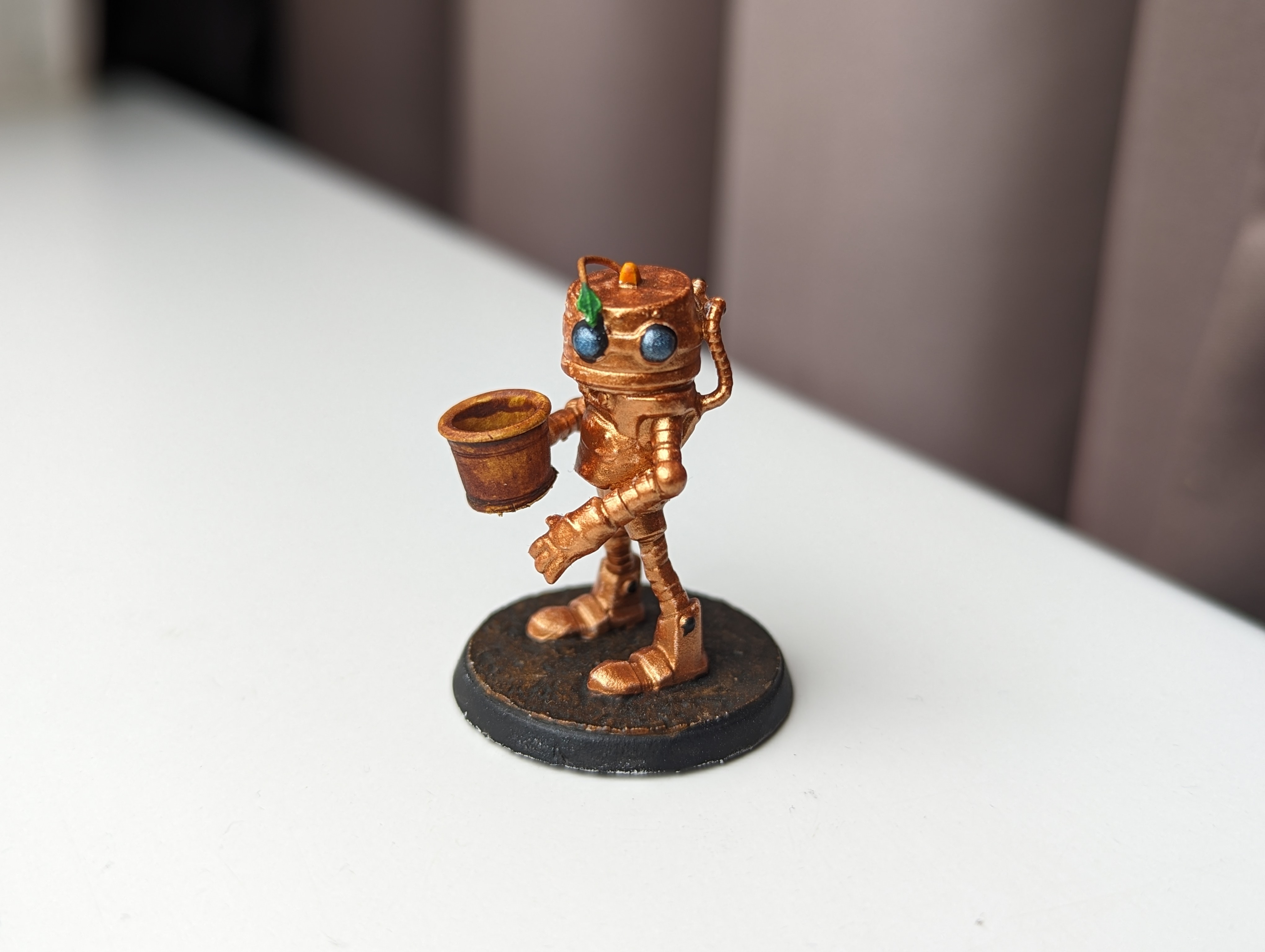 3D Printable Clockwork Robot by Flenzil Miniatures