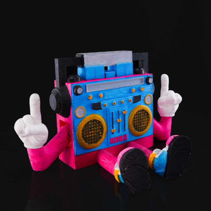 3D Printable Articulated Boombox by Stlflix