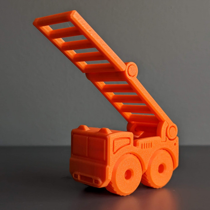 3D Printable Flippy Ladder Firetruck by Clockspring