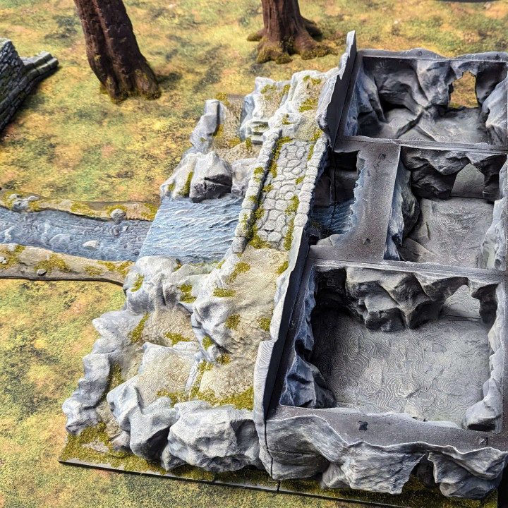 3D Print of Waterfall Bridge - Tabletop Terrain - 28 MM by Lien