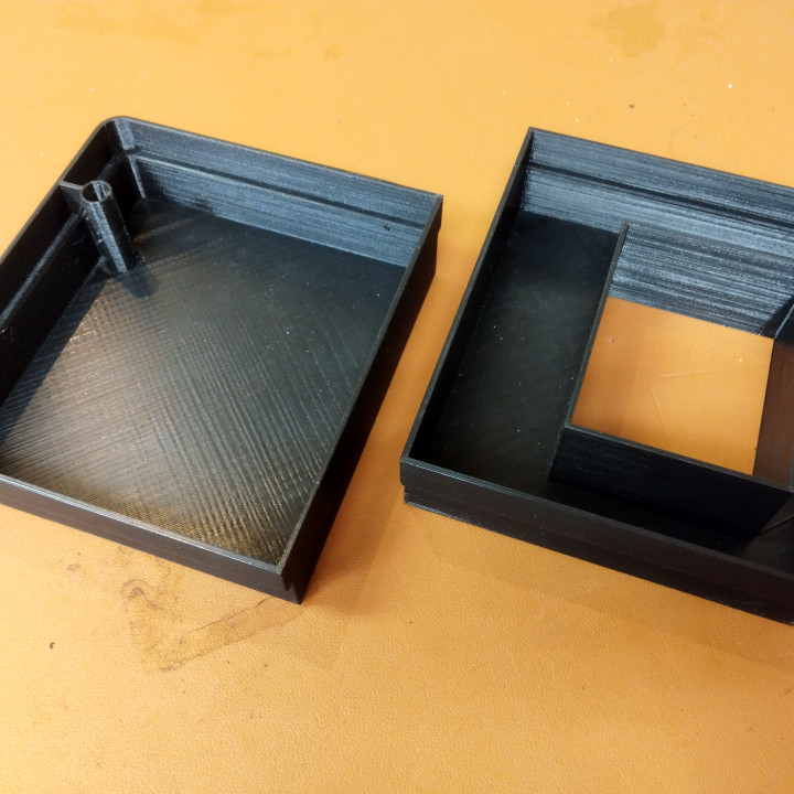 3D Printable cooler_box_tray by ザガンざがん