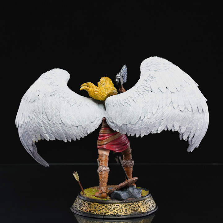 3D Printable Valkyrie Statue by Stlflix