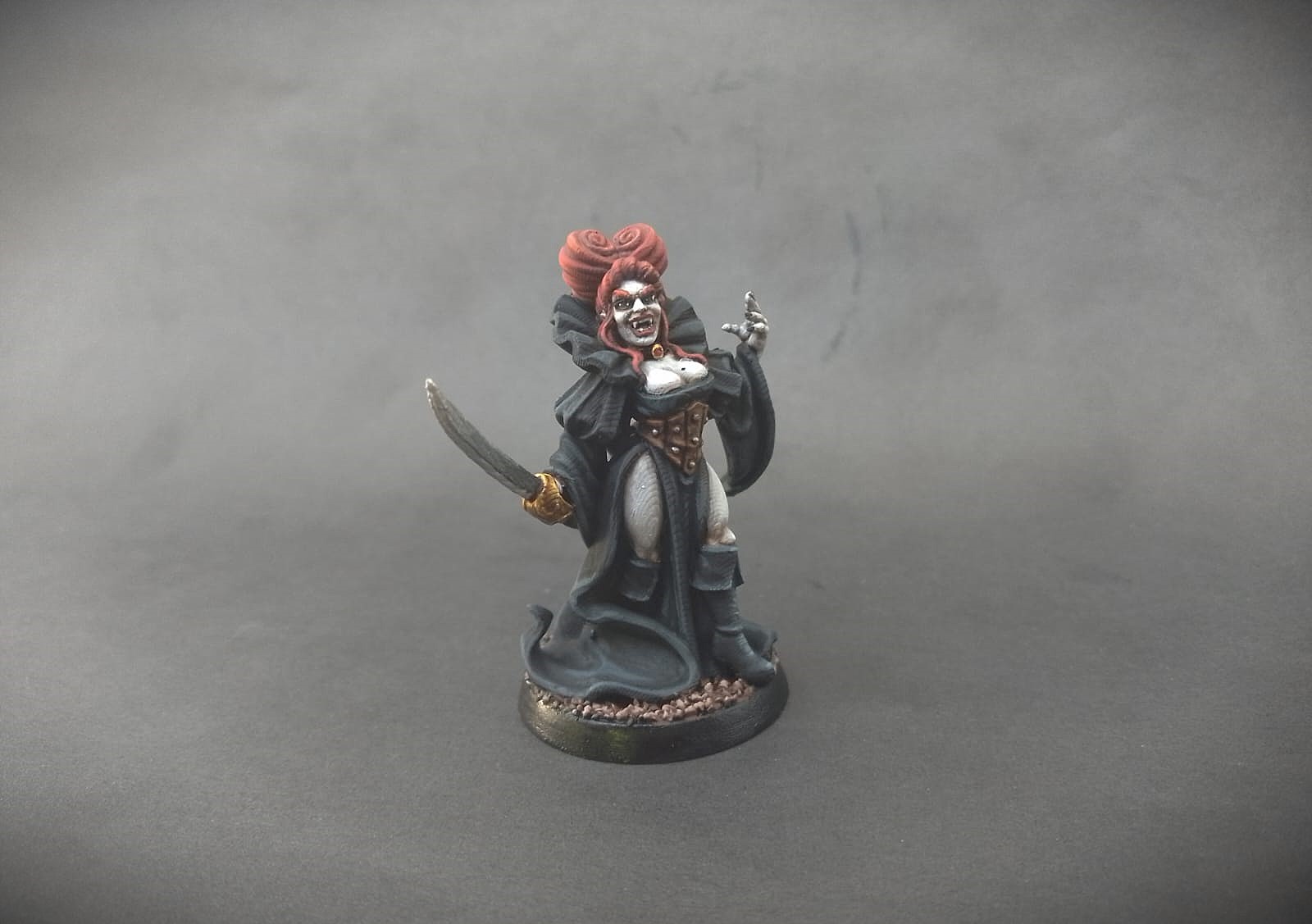 3D Printable Vampire Countess [PRE-SUPPORTED] by Vae Victis Miniatures