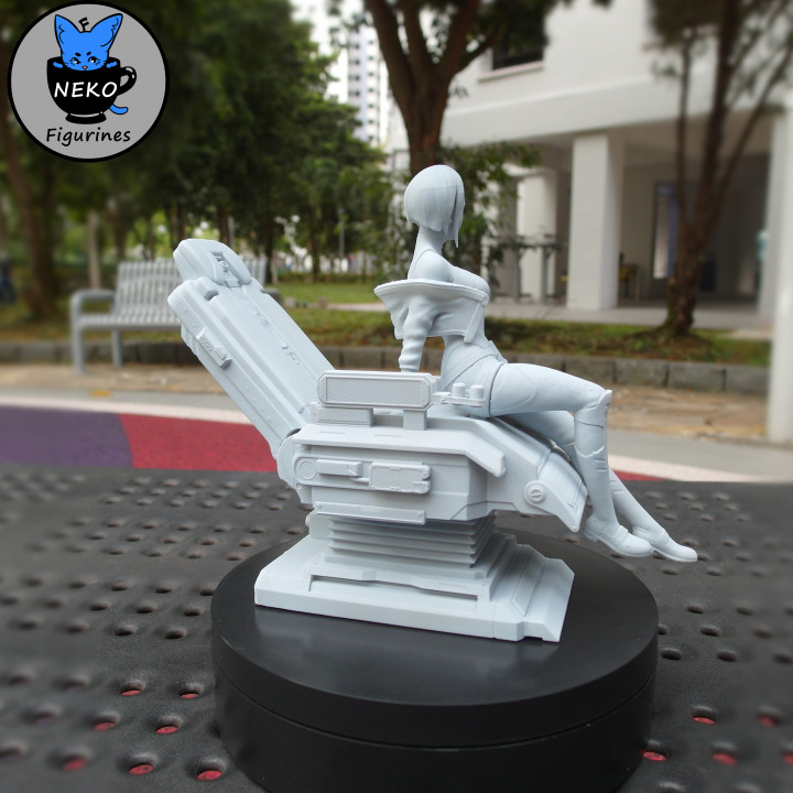 3D Printable Cyber Netrunner Girl by Neko_Figurines
